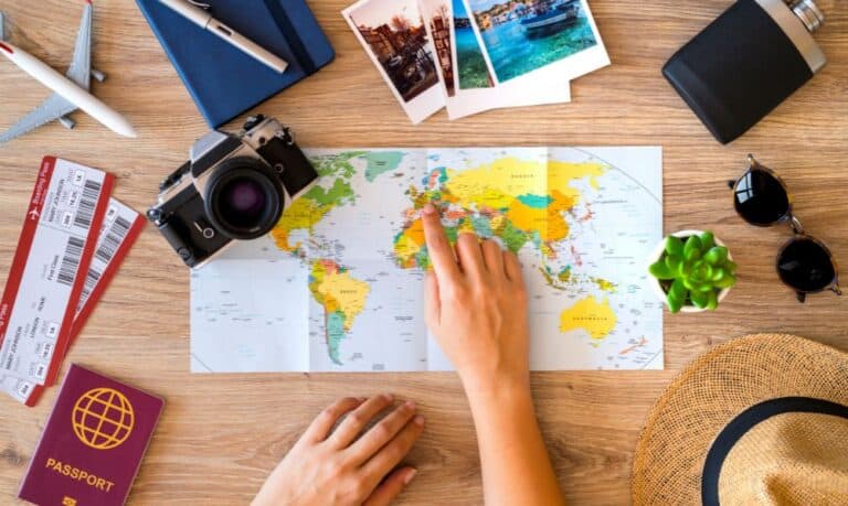 The Best Resources For Solo Travellers Over 50